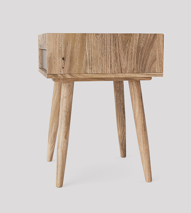 Fresco Scandi Style Side Table in Natural Oak & Brass | Swoon