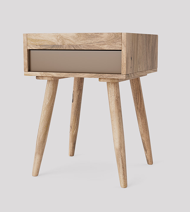 Fresco Scandi Style Side Table in Natural Oak & Brass | Swoon