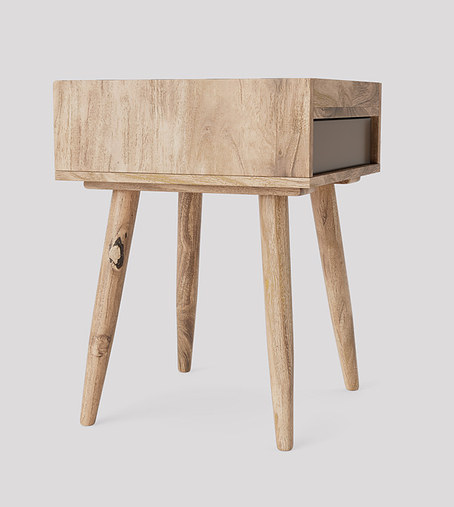 Fresco Scandi Style Side Table in Natural Oak & Brass | Swoon