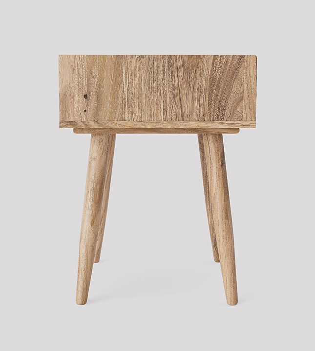 Fresco Scandi Style Side Table in Natural Oak & Brass | Swoon